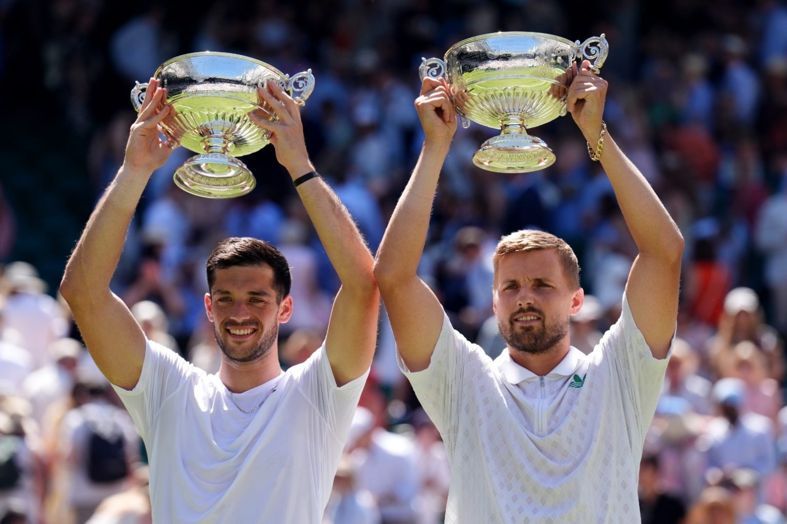 Julian Cash And Lloyd Glasspool Clinch Historic Wimbledon Mens Doubles ...