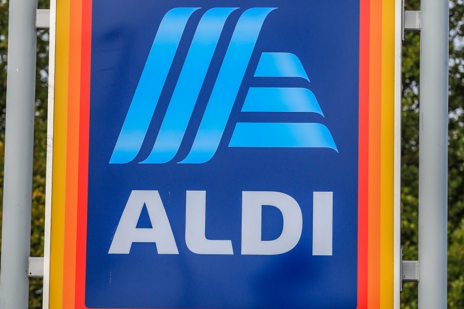 Aldi To Lift Pay For Store Workers From March - Northants 1