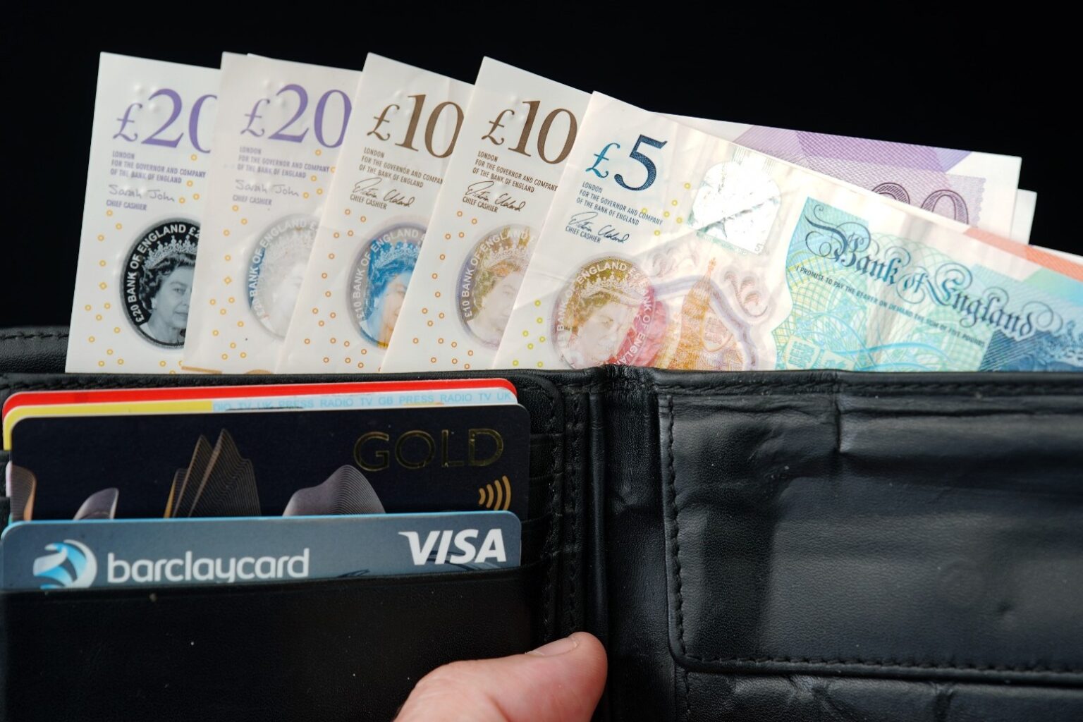 Nearly One In Five Adults Have A Side Hustle - Northants 1