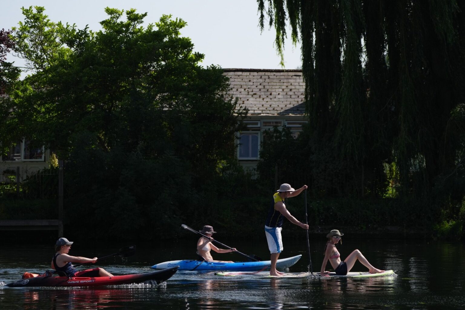 June Temperature Record Broken As UK Swelters In Exceptional Heat ...